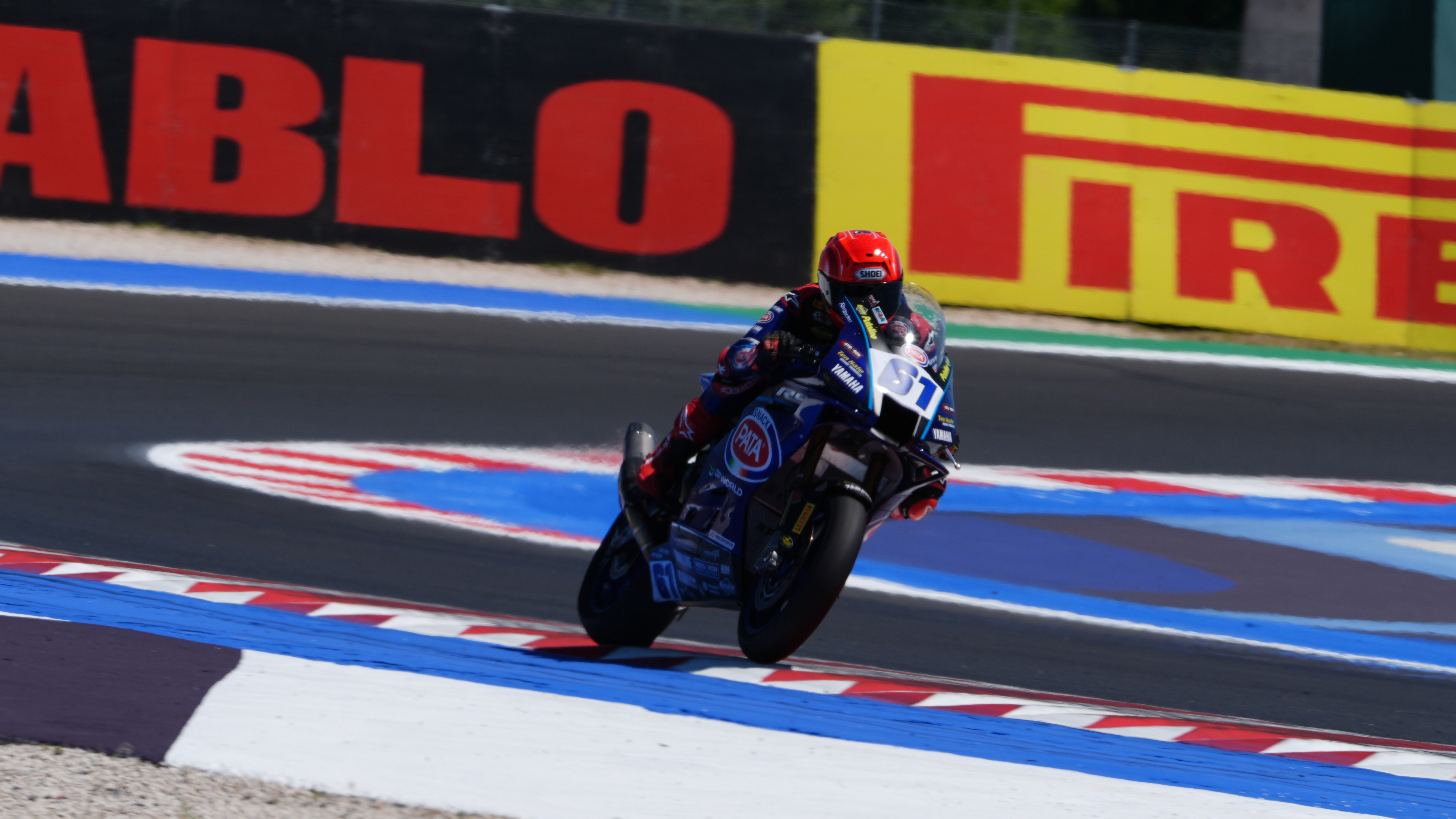 A TRIO FOR THE TURK: Oncu holds on after late red flag for third pole ...