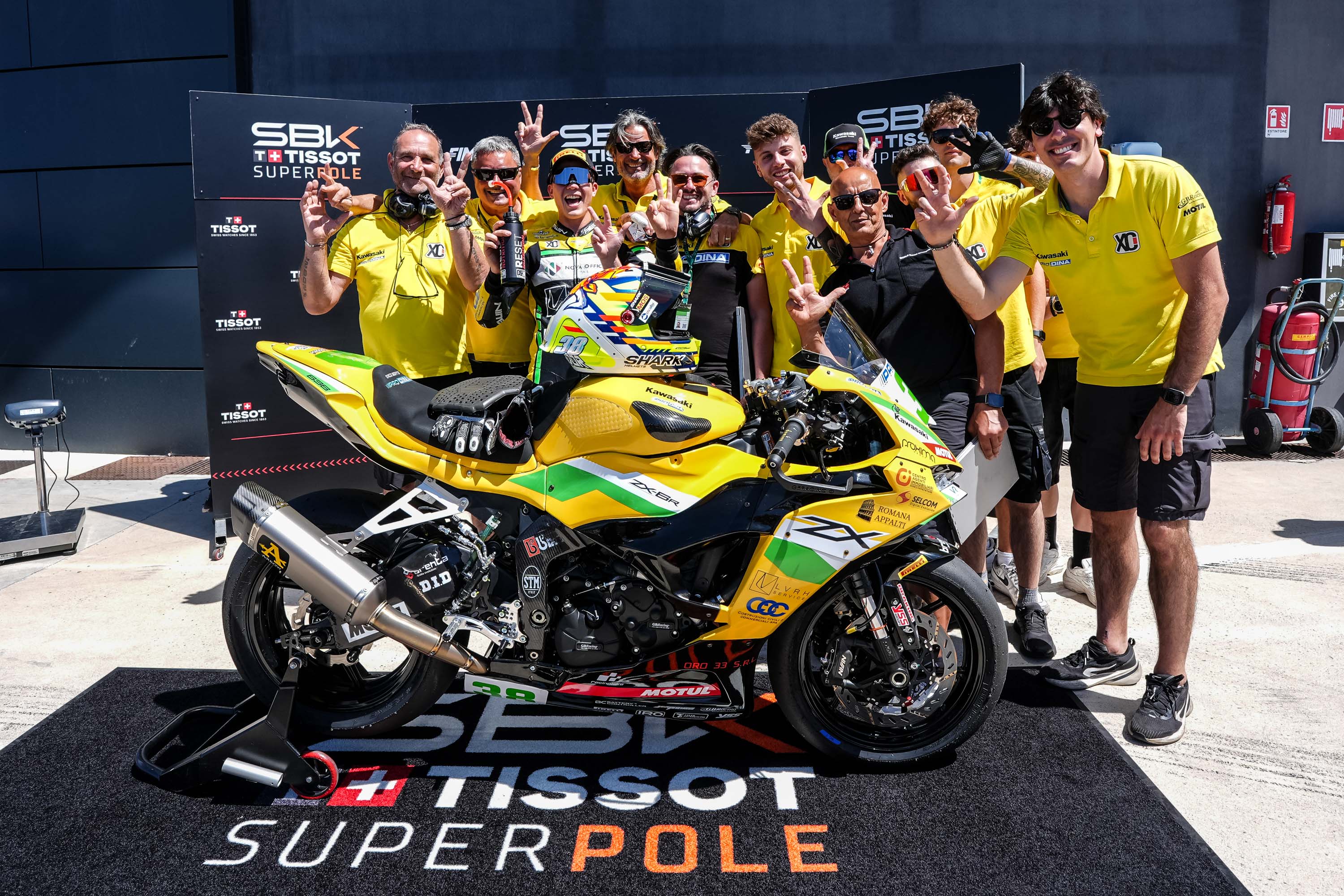 Watch FREE HIGHLIGHTS: Salvador's pole streak continues in WorldSPB ...